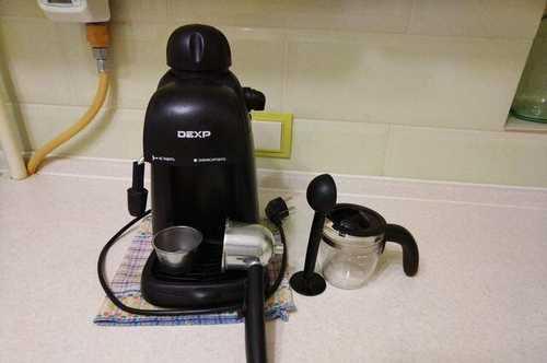 Кофеварка рожковая dexp- EM-800