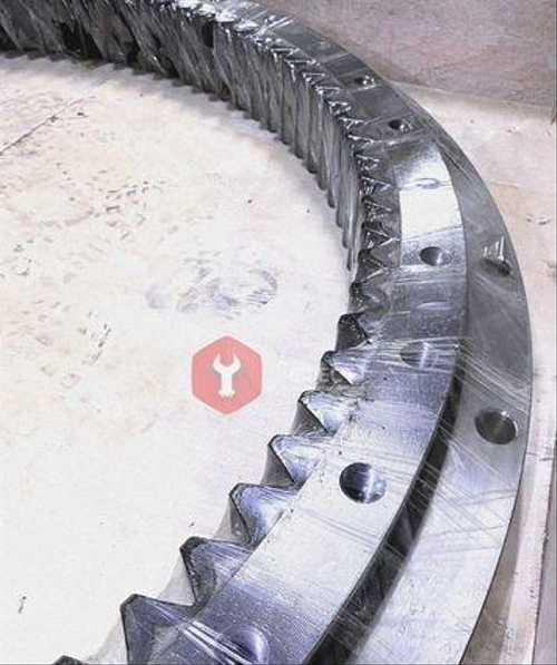 Поворотный круг Hyundai R130W-3 81E3-10010