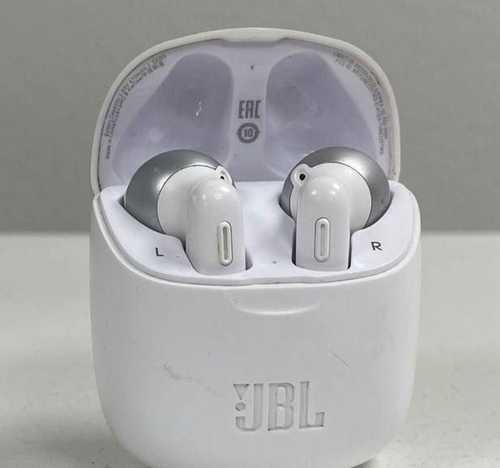 Беспроводные наушники JBL tune 225TWS