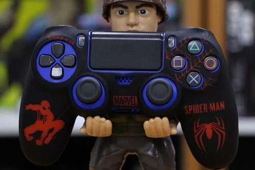 Чехол силиконовый для джойстика Spider man (PS4)