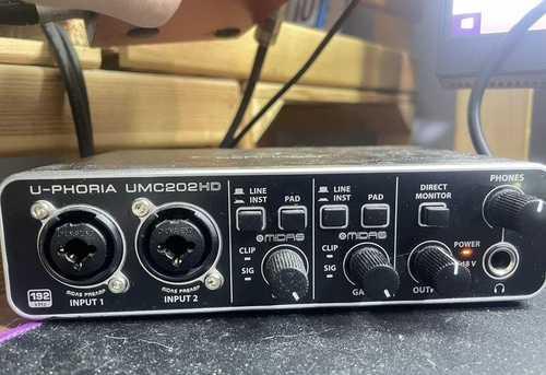 Звуковая карта behringer umc202hd