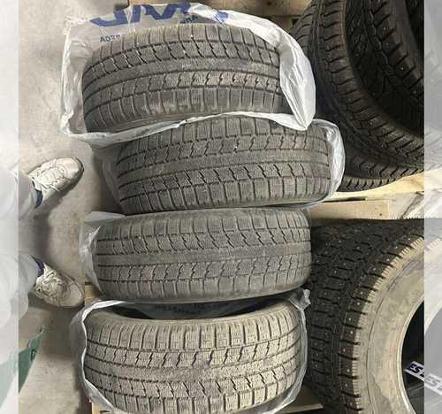 Toyo Observe GSi-5 205/55 R16