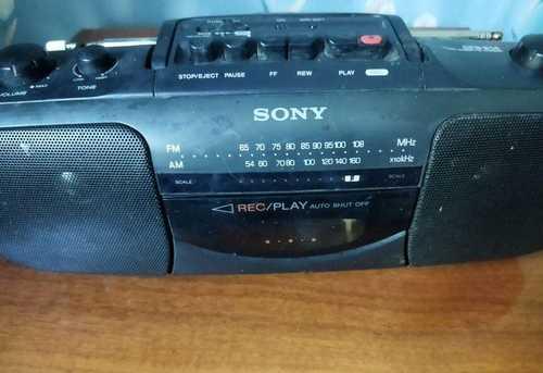 Магнитола Sony CFS-E14