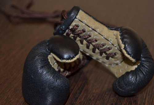 Сувенирные боксерские мини перчатки