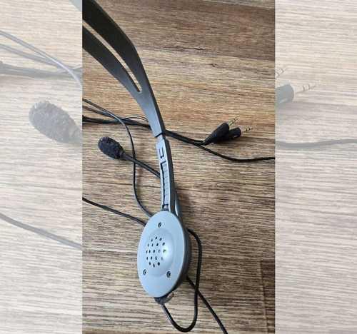 Проводные наушники Logitech