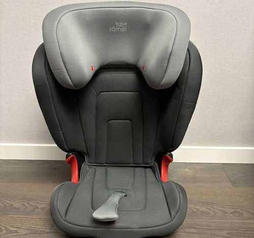 Автомобильное кресло britax romer kidfix2 R