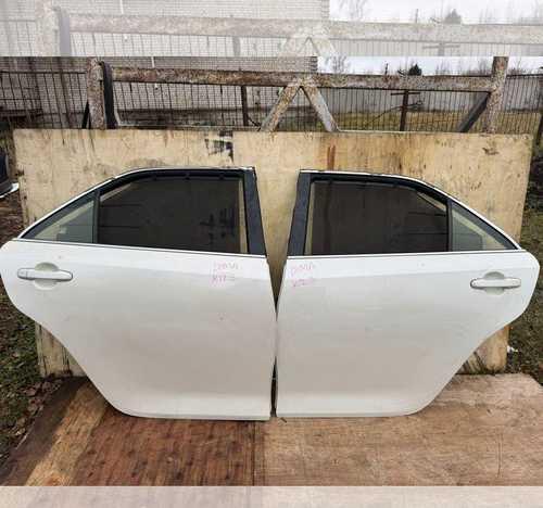 Toyota camry 50 дверь задняя правая и левая