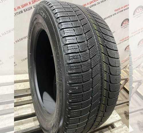 Michelin X-Ice XI3 235/55 R17 99H