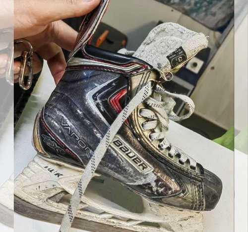 Коньки bauer APX2