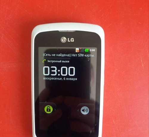 Телефон LG P500
