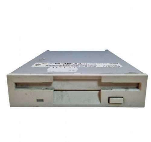 Внутренний дисковод FDD 3.5" Nec FD1231H, бе