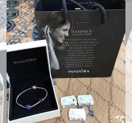 Браслет Essence Pandora (17 размер) с 2 шармами