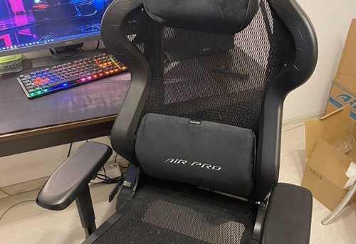 Компьютерное игровое кресло DXRacer AIR/R1BS
