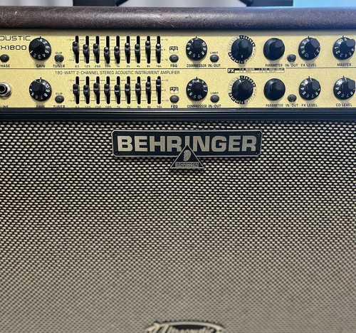 Комбоусилитель Behringer ACX1800