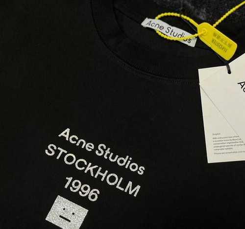 Футболка Acne Studios