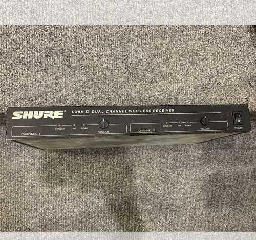 Радиомикрофон Shure LX88 - 2