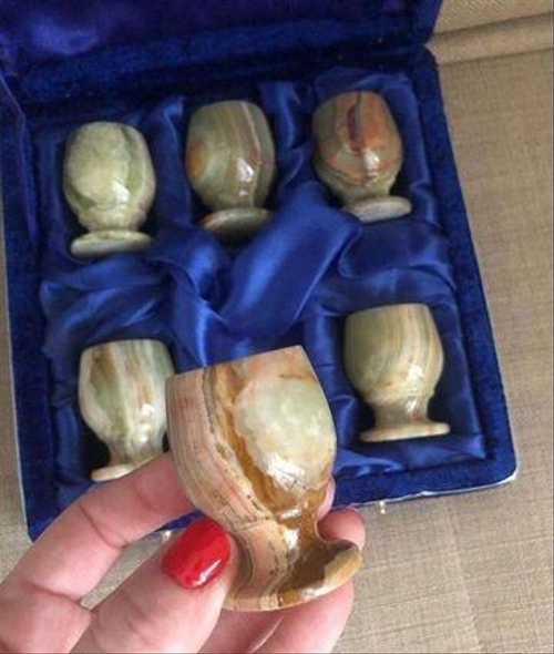 Подарочный набор рюмок из камня оникса