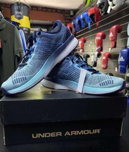 Кроссовки женские Under Armour