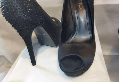 Туфли женские 38 размер черные на выпускной
