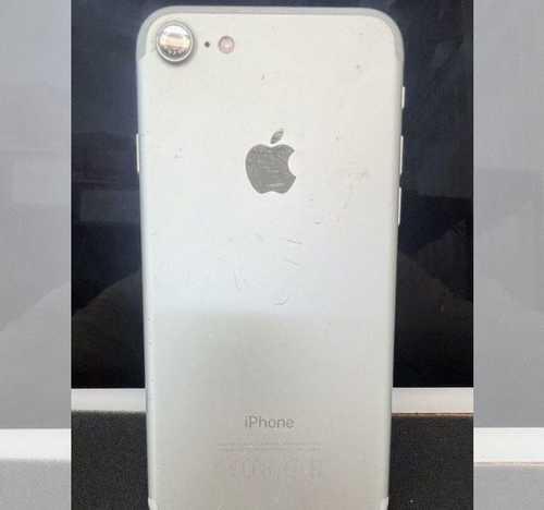 iPhone 7, 32 ГБ