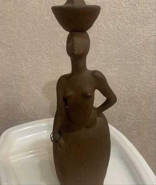 Керамическая фигурка африканки