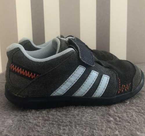 Кроссовки детские Adidas, р. 24