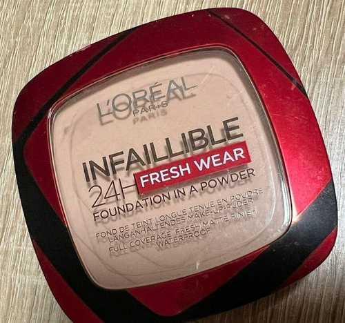 Пудра-тон Loreal infaillible