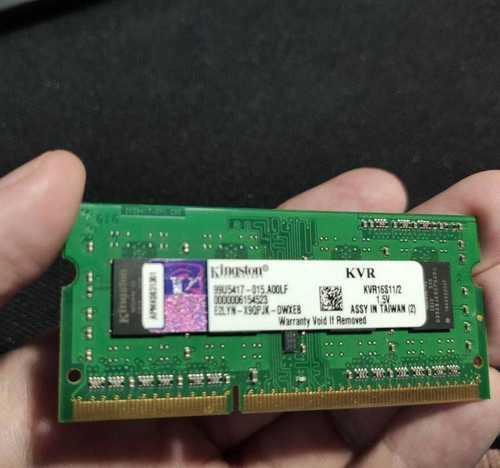 Kingston 2 гб DDR3 1600 мгц sodimm CL11 KVR16S11/2