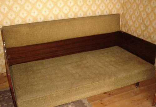 Винтажный диван-кровать СССР 60-е гг