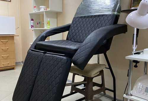 Кресло и стул для педикюра