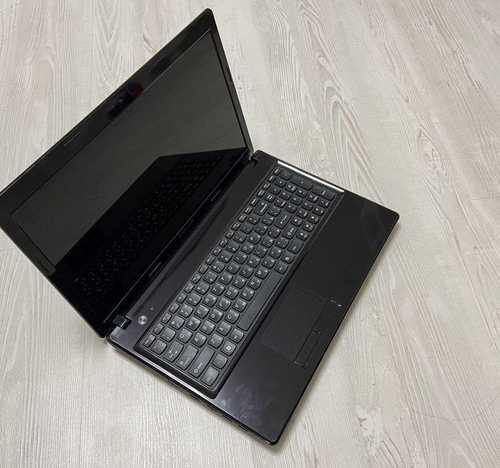 Ноутбук Lenovo Core i5-2450M / 6Gb / GeForce 710M