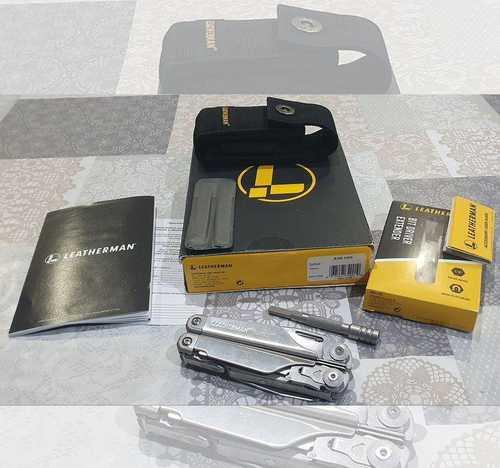 Мультитул Leatherman surge