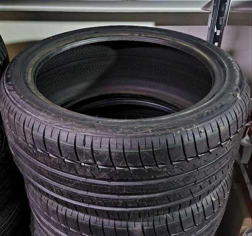 Triangle TH201 Sportex 265/40 R20 104W