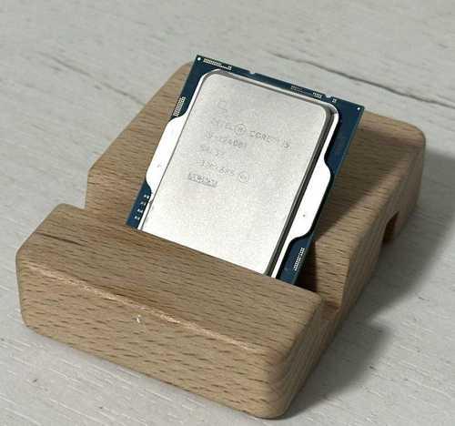 Процессор Intel i5 12400f