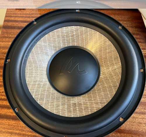 Сабвуфер Focal Flax Evo P 25 FE