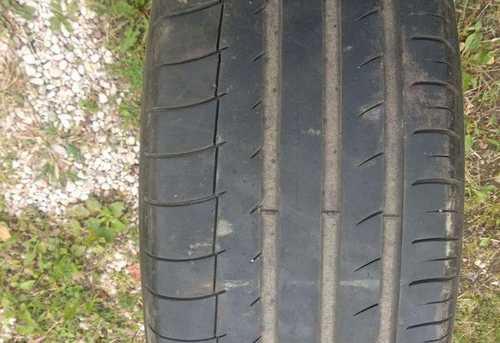 Michelin X Radial 235/60 R18