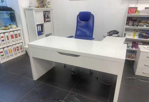 Офисный стол IKEA (белый)
