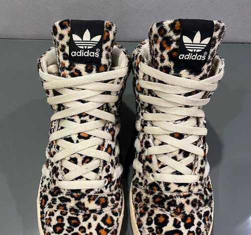 Adidas jeremy scott leopard