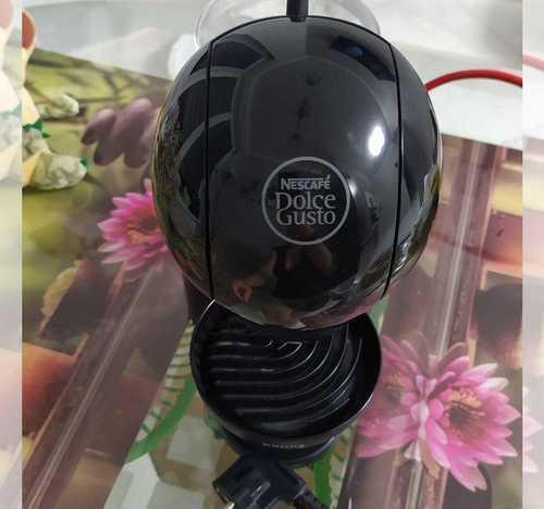 Капсульная кофемашина dolce gusto krups piccola