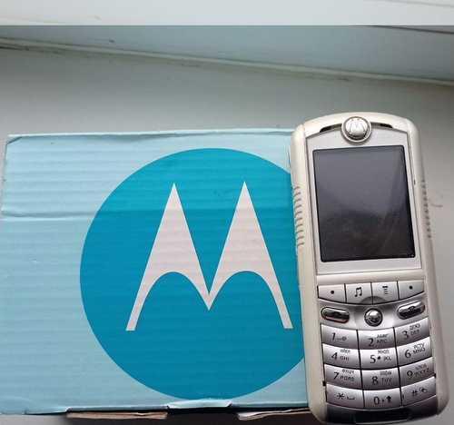 Motorola A1000