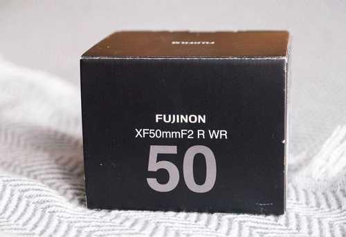 Коробка от объектива Fujifilm XF 50mm f/2 R WR
