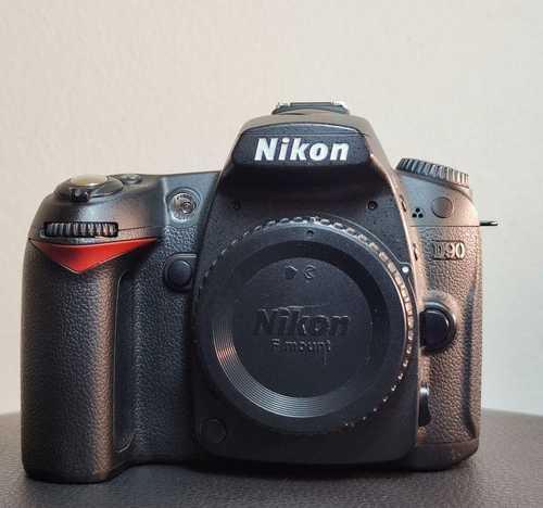 Nikon D90 body
