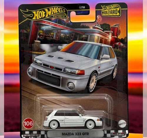 Металлическая машинка Hot Wheels Premium Mazda 323