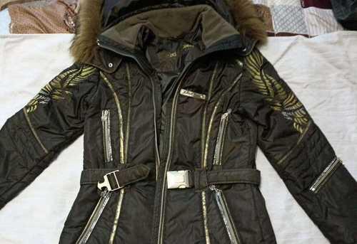 Куртка женская горнолыжная