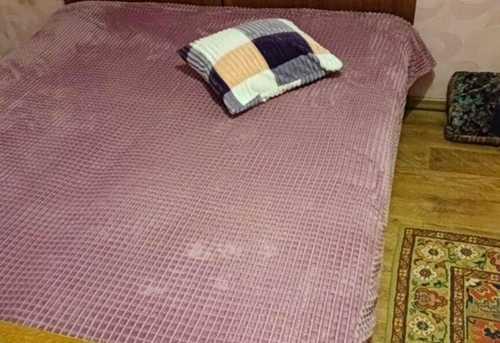 Кровать полутороспальная с матрасом бу