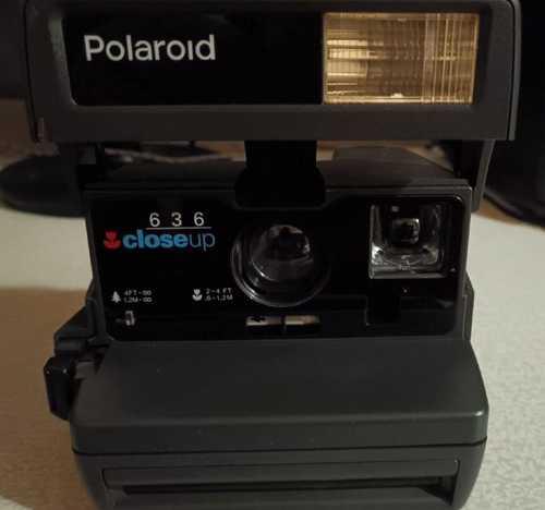 Фотоаппарат мгновенной печати "Polaroid 636 Close