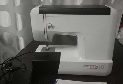 Швейная машина Bernina Bernette 10