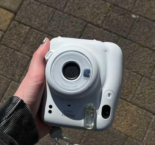 Polaroid instax mini 11