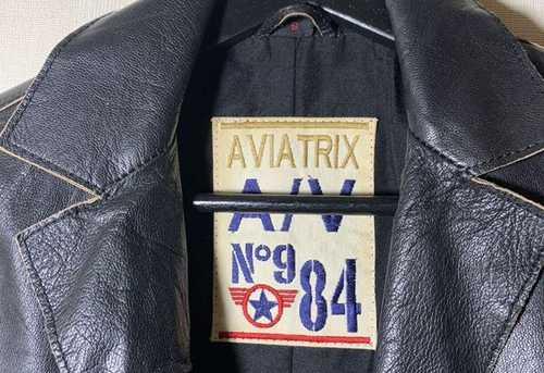 Винтажная кожаная куртка aviatrix