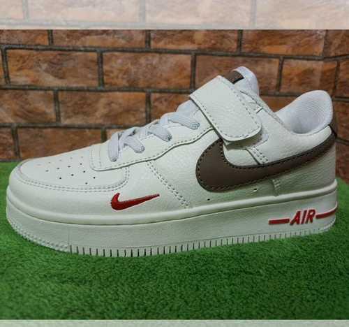 Кроссовки nike air детские 33р